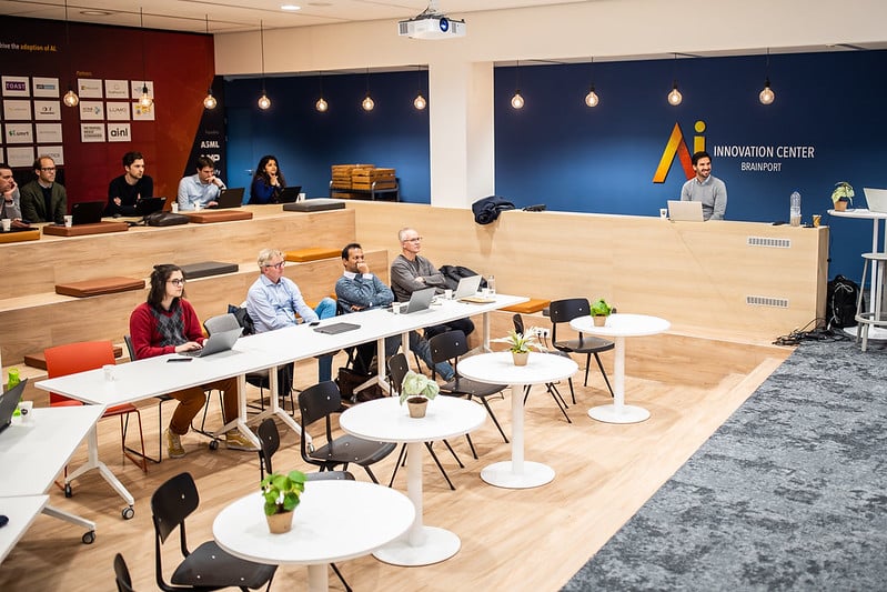 AI Innovation Center collaborates with Amazon Web Services (AWS) to ...